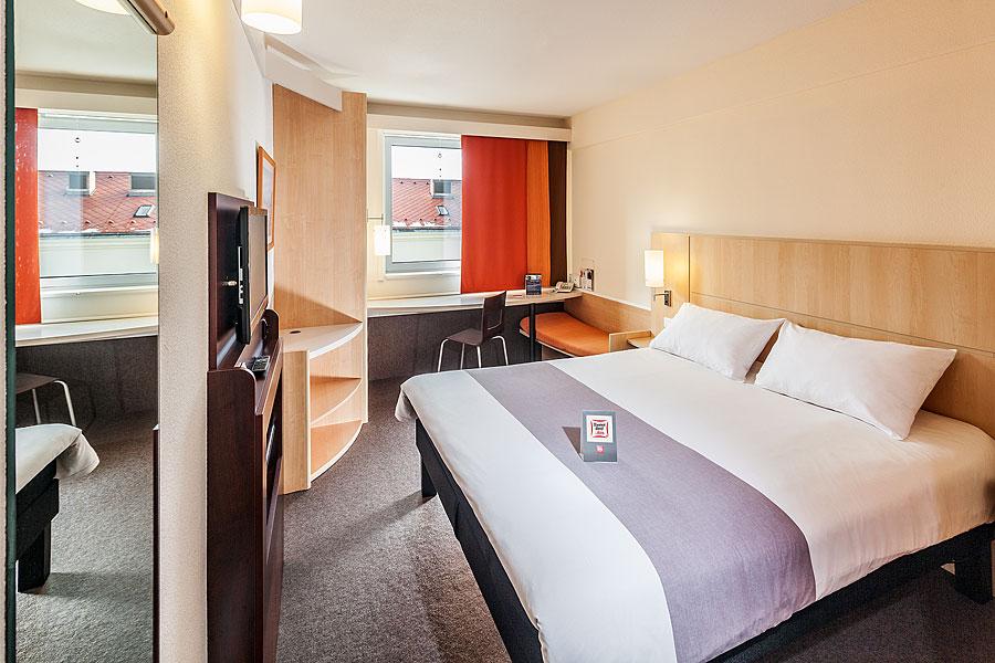 IBIS PRAHA OLD TOWN HOTEL | MODERN ACCOMMODATION RIGHT IN THE HEART OF ...